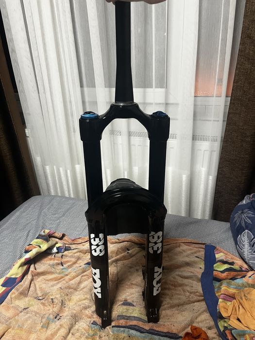 Furca fox 38 performance elite grip 2 170mm 29 Sfantu Gheorghe • OLX.ro