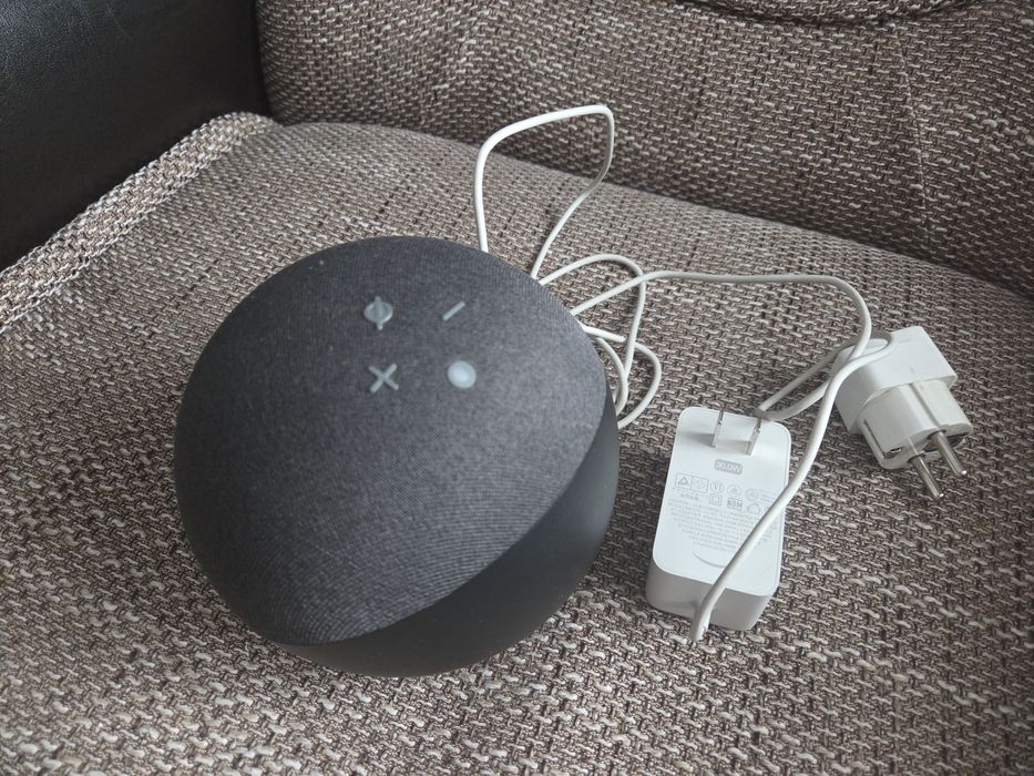 Boxa inteligenta - Amazon Alexa Echo gen 4 Craiova • OLX.ro