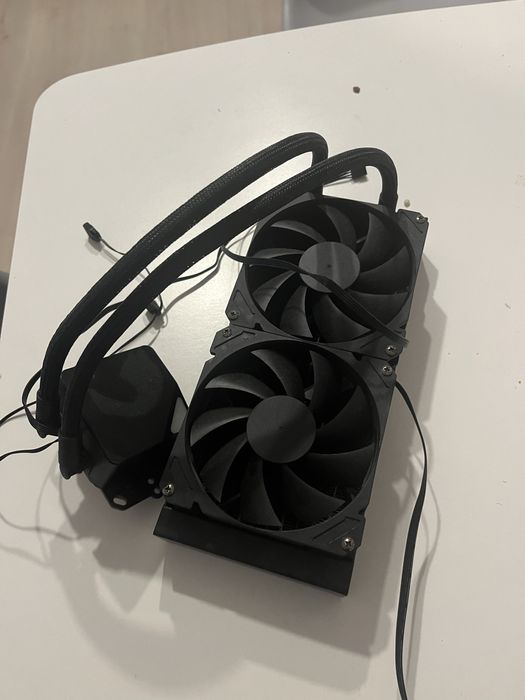 Cooler Alphacool AIO 240mm AM4 Sanpetru • OLX.ro