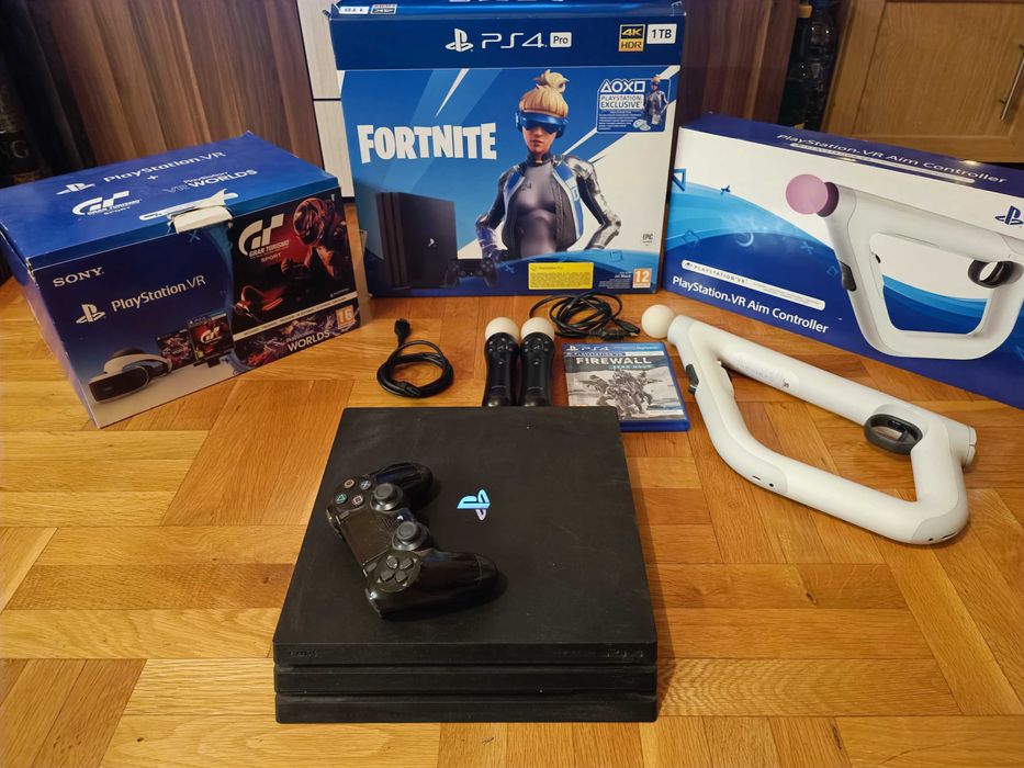 Playstation 4 PRO 1TB + Full VR гр. Велико Търново Зона Б • OLX.bg