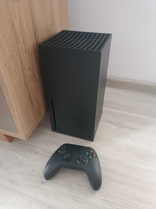 Конзола Xbox Series X гр. Варна Левски • OLX.bg