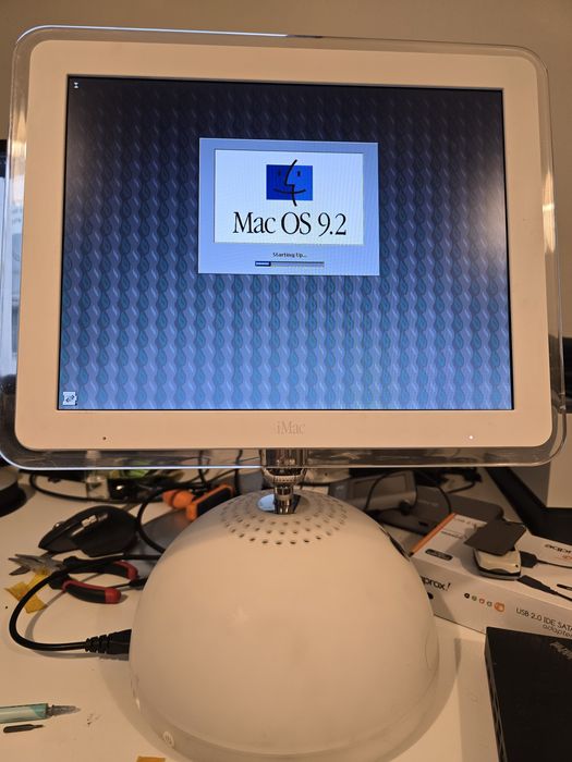 IMac G4 800 Mhz 256 ram Bucuresti Sectorul 5 • OLX.ro
