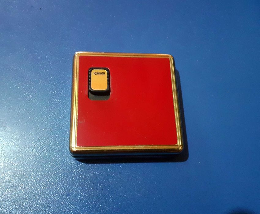 Bricheta RONSON -England - deosebita -de colectie Craiova • OLX.ro