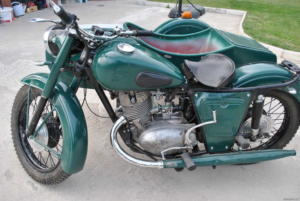 Motocicleta cu atas IJ 350 din 1961 Ardud • OLX.ro