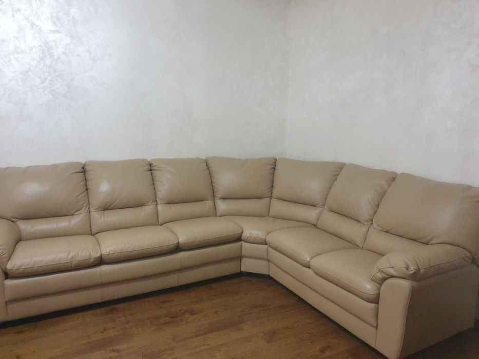 Canapea extensibilă din piele 6(sase) locuri nouă(coltar). Rosiori de Vede • OLX.ro
