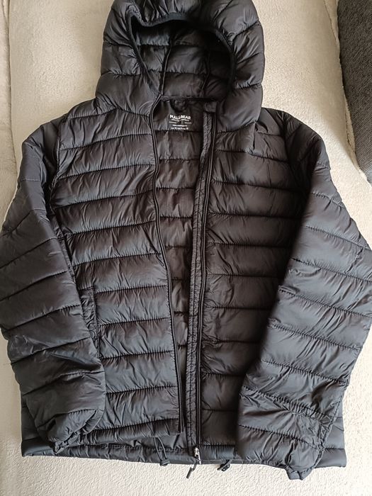 Geaca neagra, Pull&Bear, mărime M Bucuresti Sectorul 6 • OLX.ro