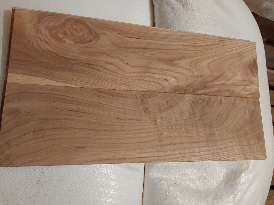 Parchet stejar masiv Radauti • OLX.ro