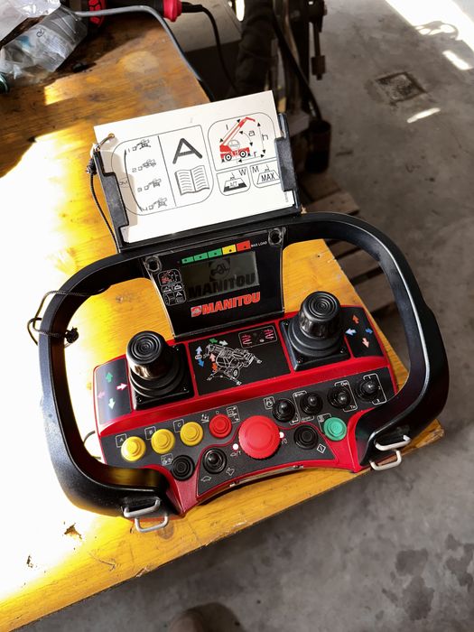 Telecomanda,Radio Control Manitou MRT MT încărcător telescopic Baia ...