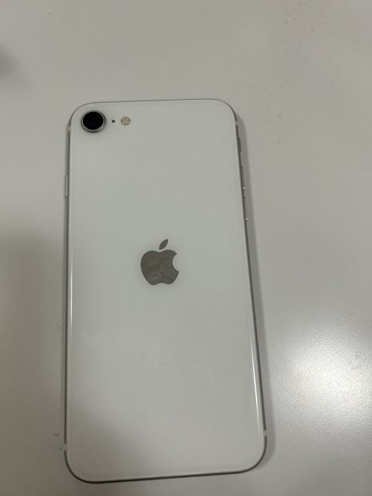Apple iPhone SE (2020] гр. Сливен Република • OLX.bg
