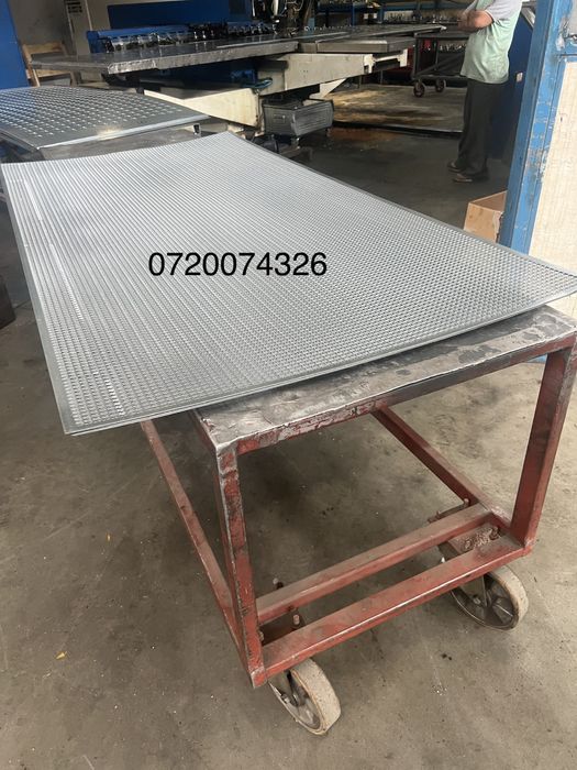 Tabla otel zincat perforata inox si aluminiu Miercurea-Ciuc • OLX.ro