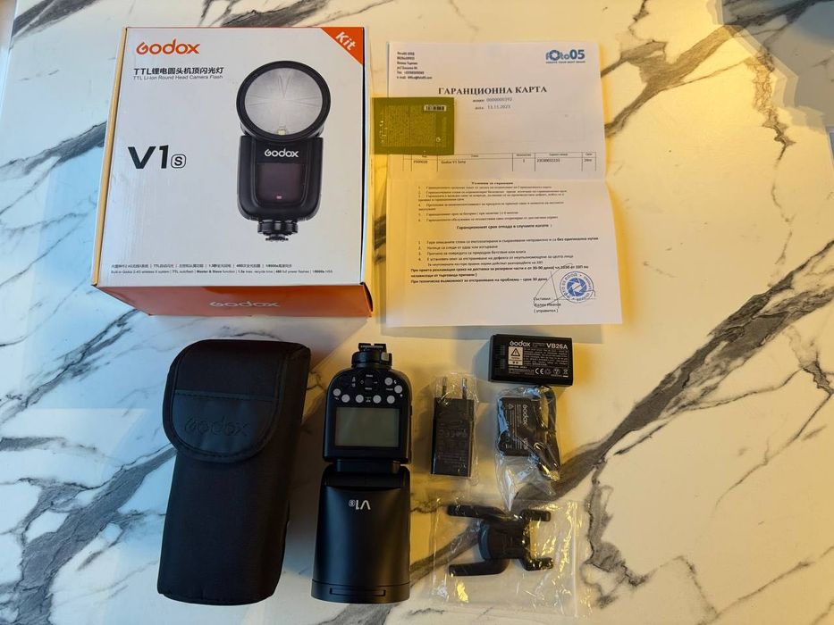 Светкавица Godox V1 за Sony, TTL, 1/8000s, черен С ГАРАНЦИЯ гр. София Център • OLX.bg