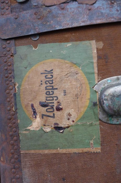 Cufar vechi de Calatorie Lemn Metal Carton Secol XIX-XX Vintage ...