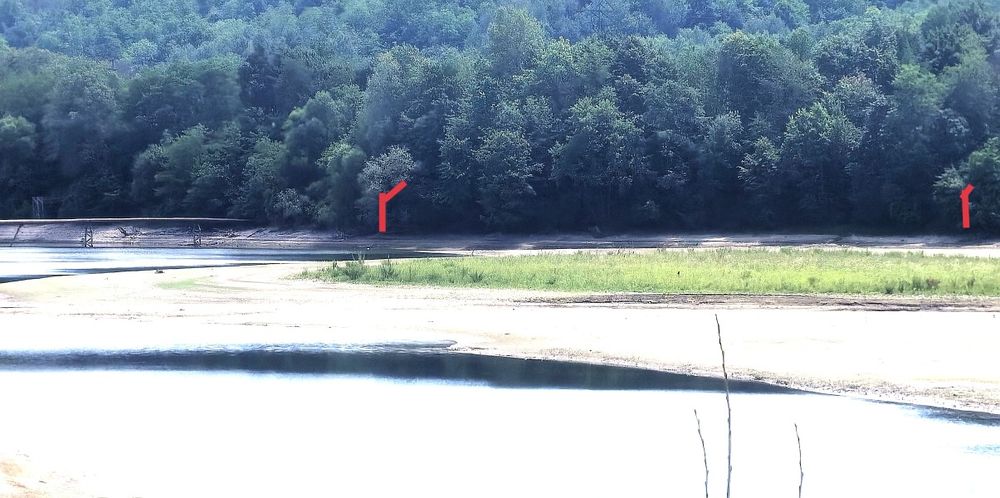 Teren pe malul lacului !!! BARAJ ARGEȘ - URGENT ! Merisani • OLX.ro