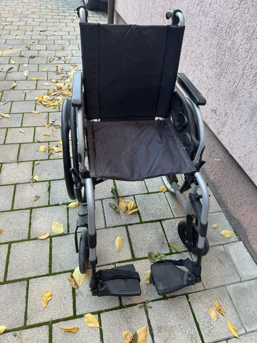 Carucior handicap Focsani • OLX.ro