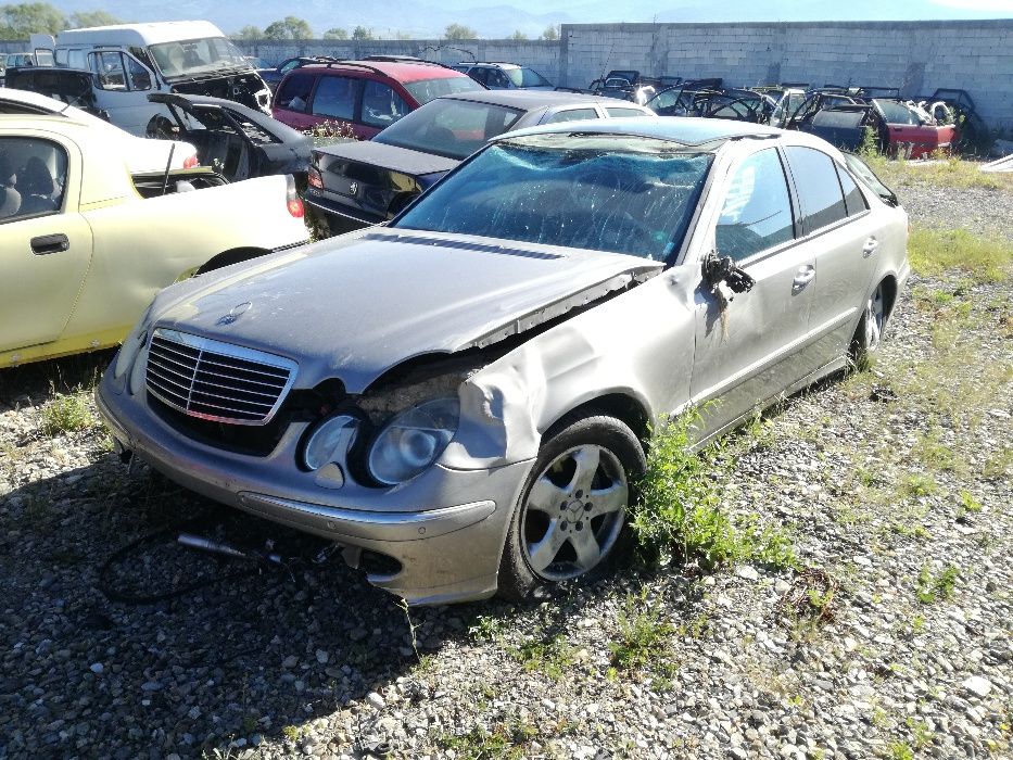 Мерцедес Е320 2.2 W211 224кс На Части Mercedes E Class W211 на части гр. Гоце Делчев • OLX.bg