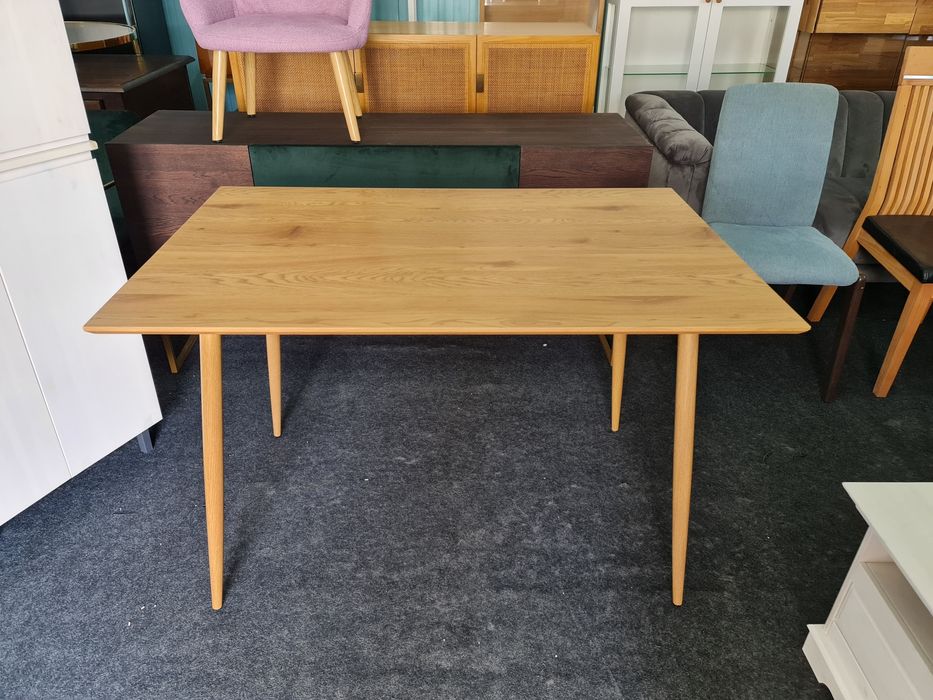 Masa din MDF infoliat 120/80/77 Iasi • OLX.ro