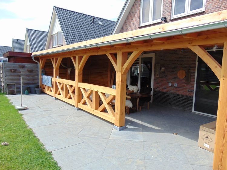 Foisoare de gradina terase pergoale cabane din lemn Otopeni • OLX.ro