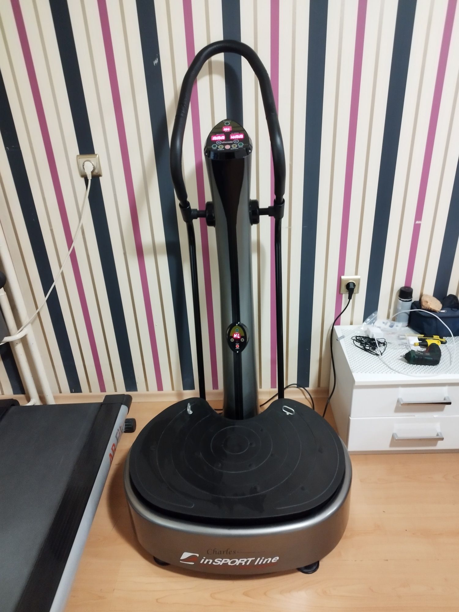 Вибро масажор Vibro plate гр. Бургас Зорница • OLX.bg