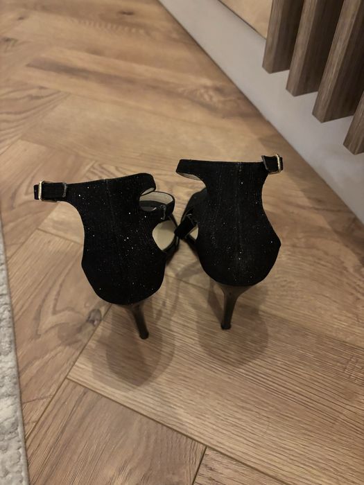 Sandale de nunta Livezeni • OLX.ro