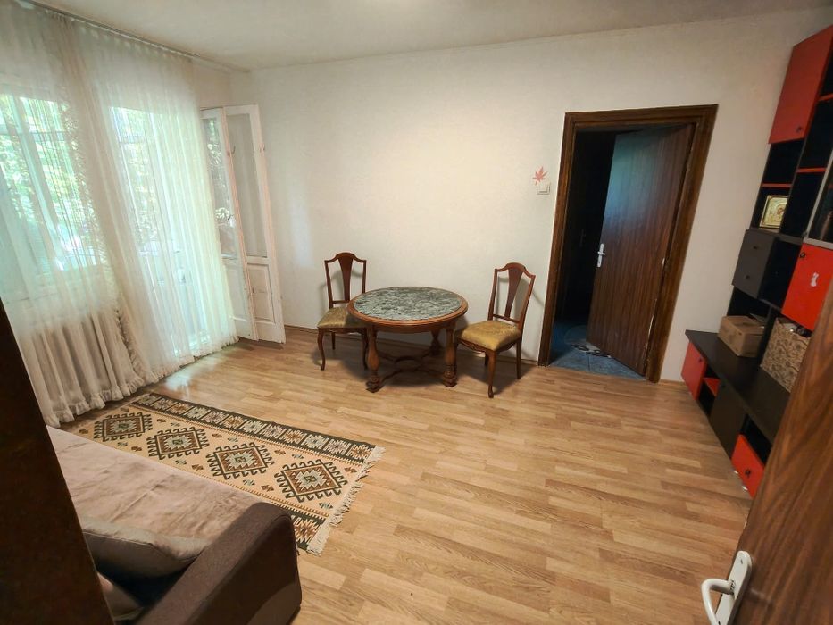 Proprietar închiriez apartament 2 camere Podu ros-Cantemir Iasi • OLX.ro