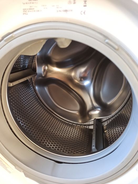 Пералня AEG LAVAMAT 6кг, АЕГ с. Белащица • OLX.bg