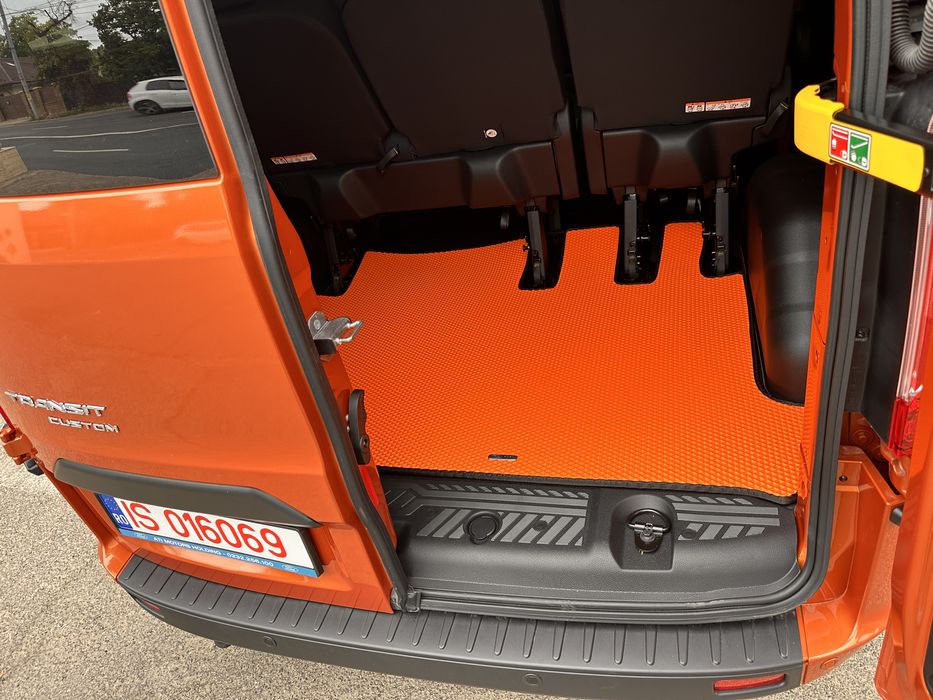 Inchirieri microbuze 8+1 locuri Iasi • OLX.ro