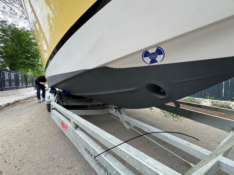 Four Winns Vista 278 Model 2009 Constanta • OLX.ro