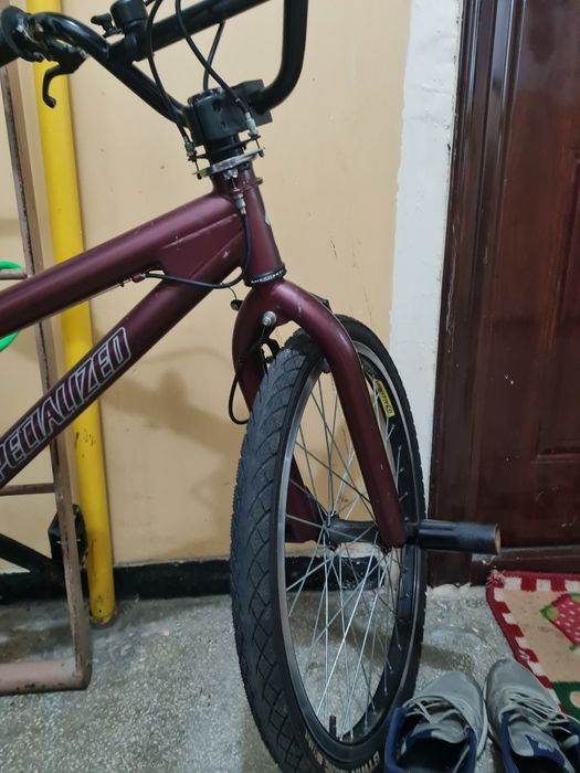 Vând bmx specialized Smeura • OLX.ro