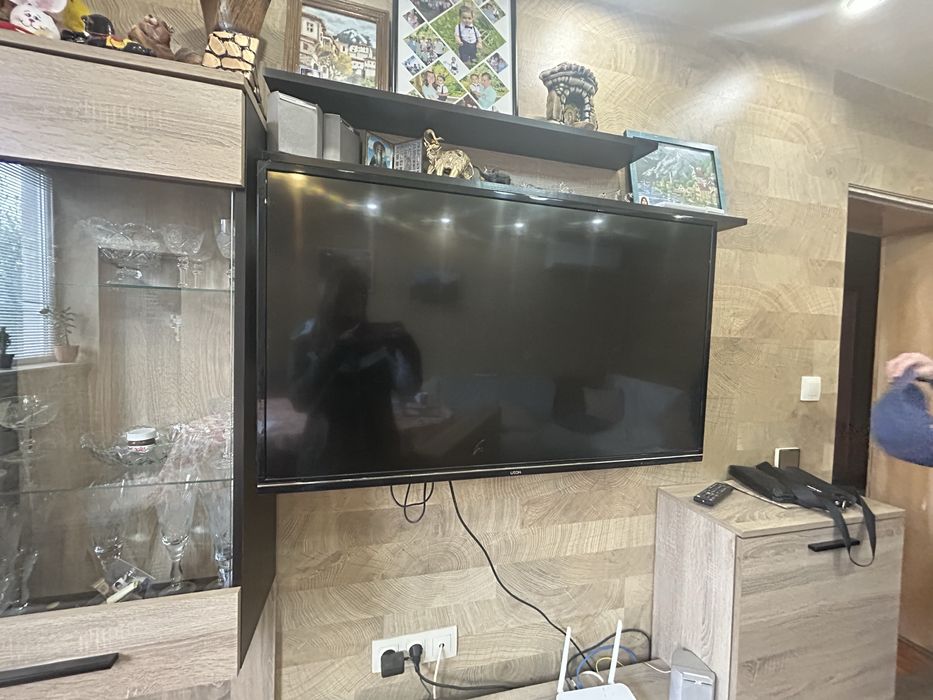 Телевизор led utok с. Ябълково • OLX.bg