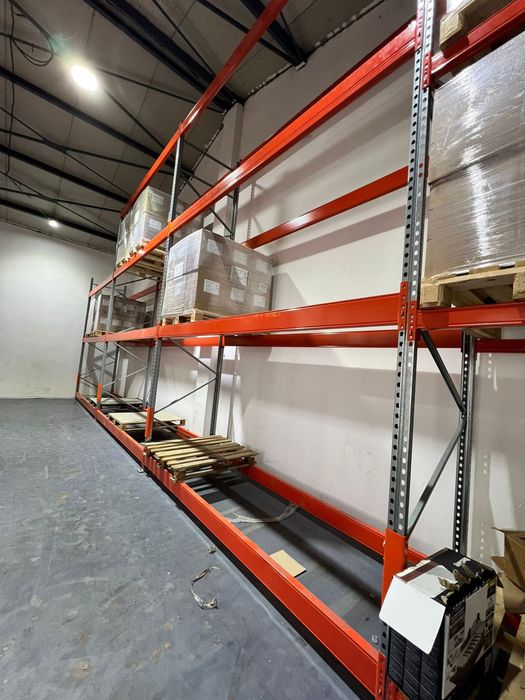 Rafturi metalice pentru paleti Zalau • OLX.ro