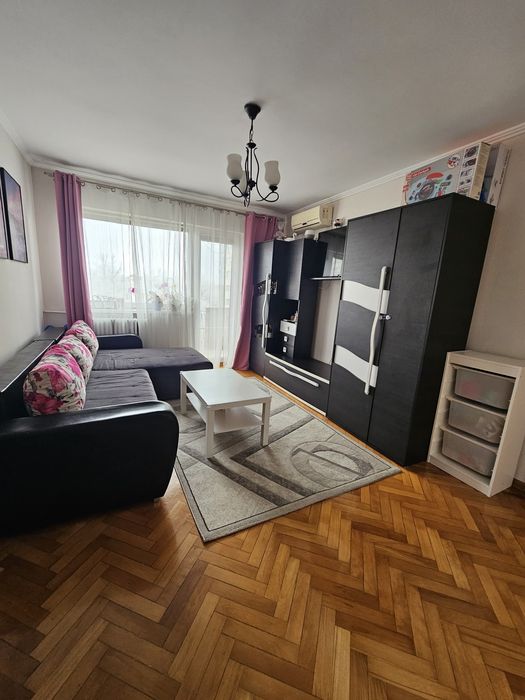Vand apartament 2 camere, Podgoria. Arad • OLX.ro