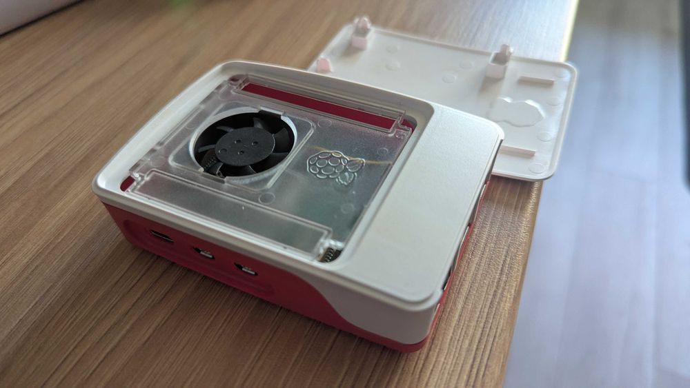 Raspberry PI 5 8 GB + Case + Charger + Card 128GB + Garantie 1 an Cluj ...