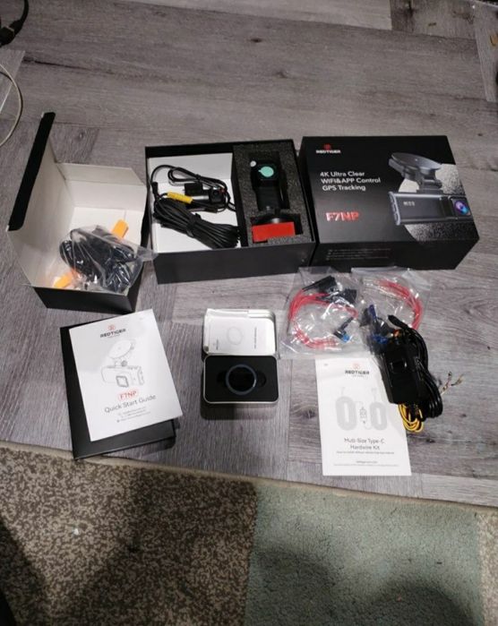 Camera de bord REDTIGER 4k ultra clar wifi &app control GPS tracking F Codlea • OLX.ro