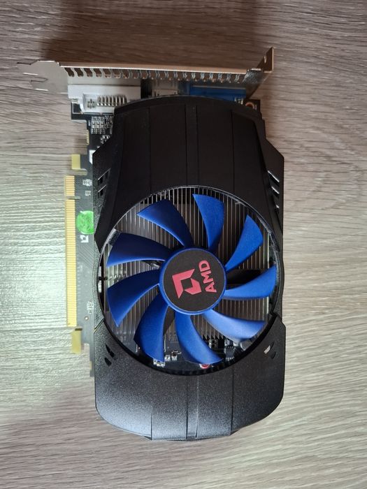 Radeon R7 350 2GB GDDR5 128-bit Sadova • OLX.ro