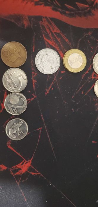 Monede americane vechi plus alte monede care provin din alte țări ...