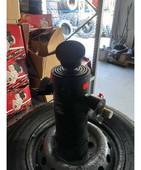 Remorca rm2 Cilindru basculare remorca basculabila 6 tone nou garantie ...