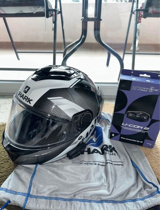 Каска SHARK SPARTAN GT Elgen + intercom гр. Кърджали Център • OLX.bg