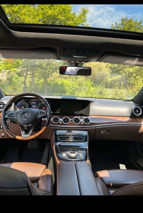 Mercedes Benz E220 T-Model Avantgarde! Orlat • OLX.ro