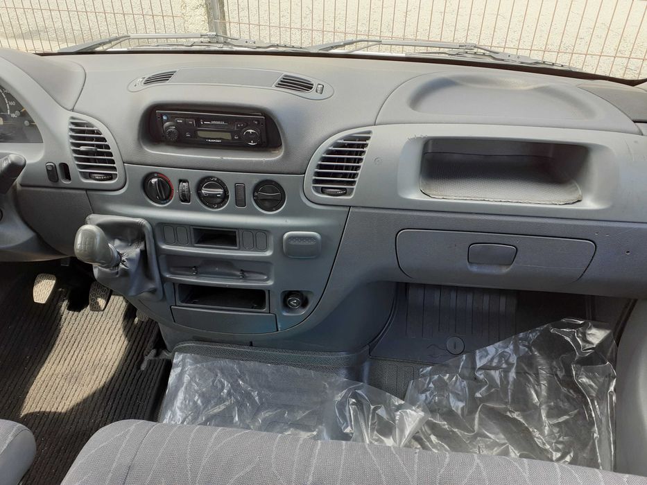 Mercedes Sprinter 6 Locuri Pitesti • OLX.ro