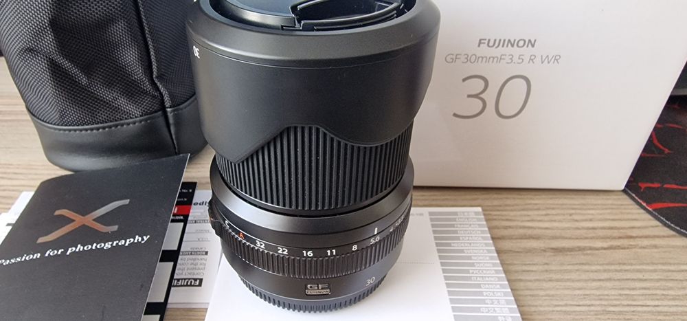 Fuji 30mm F3.5WR Curtea de Arges • OLX.ro