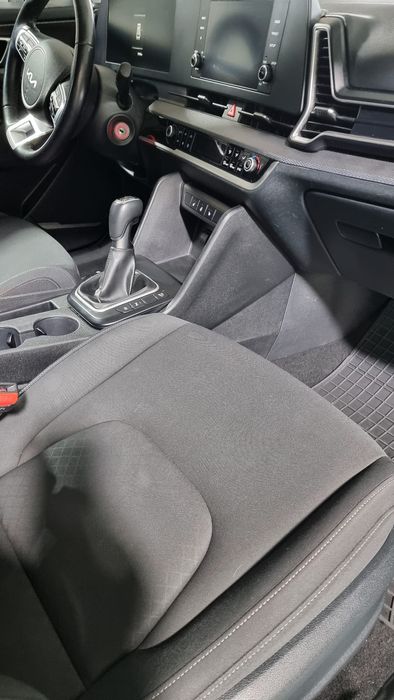 Kia Sportage 2023 benzină de vânzare Bucuresti Sectorul 2 • OLX.ro