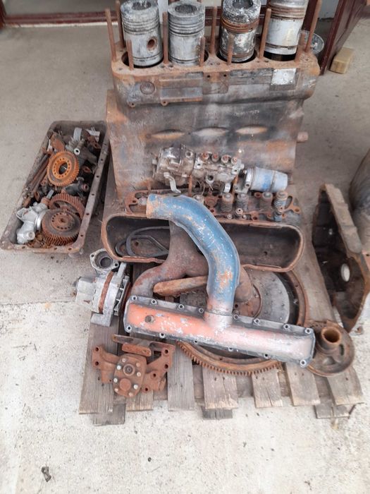 Motor pentru tractor U650 Arad • OLX.ro