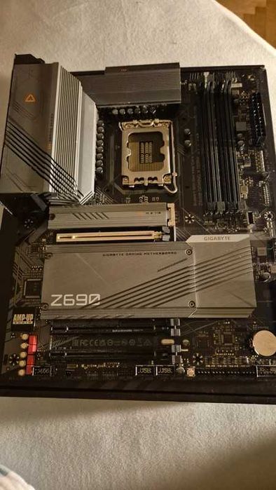 Placa de baza Gigabyte Z690 Gaming X DDR4 LGA 1700 Brasov • OLX.ro