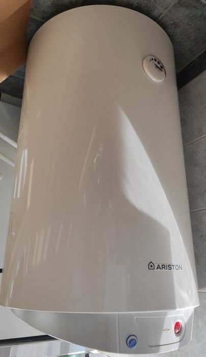 Бойлер Аристон гр. Варна Окръжна болница • OLX.bg