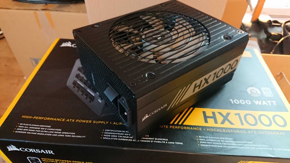 Захранващ блок Corsair HX Series HX1000, 1000W, Модулен, Platinum гр ...