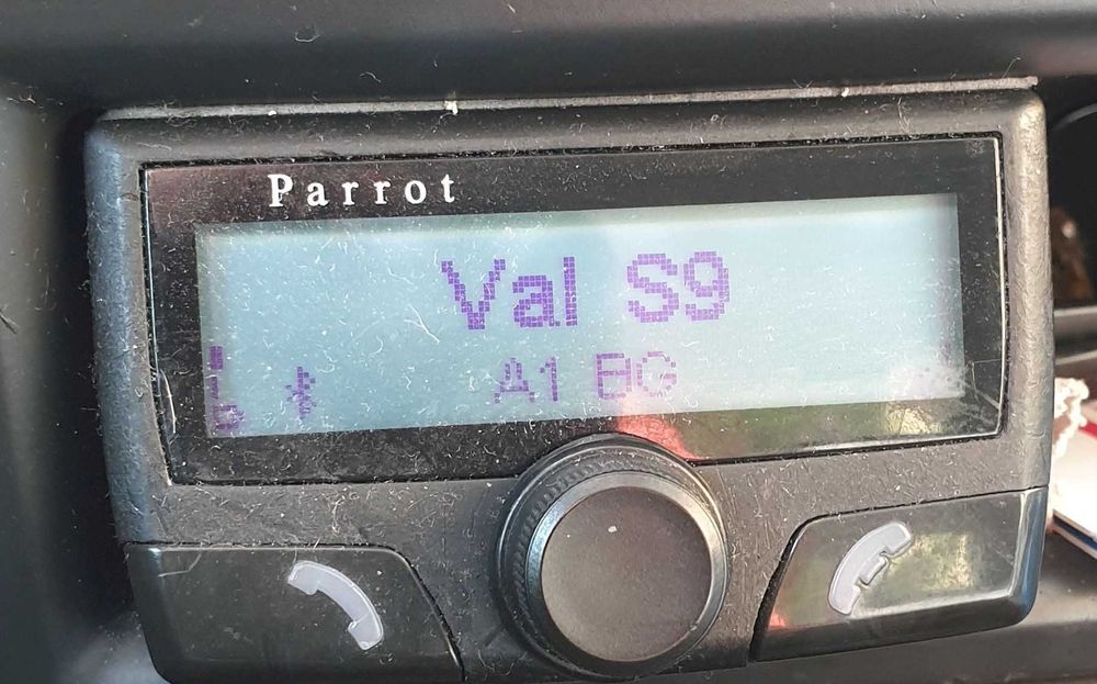 Car Kit - Bluetooth Handsfree система за кола Parrot CK3100 гр. София ...