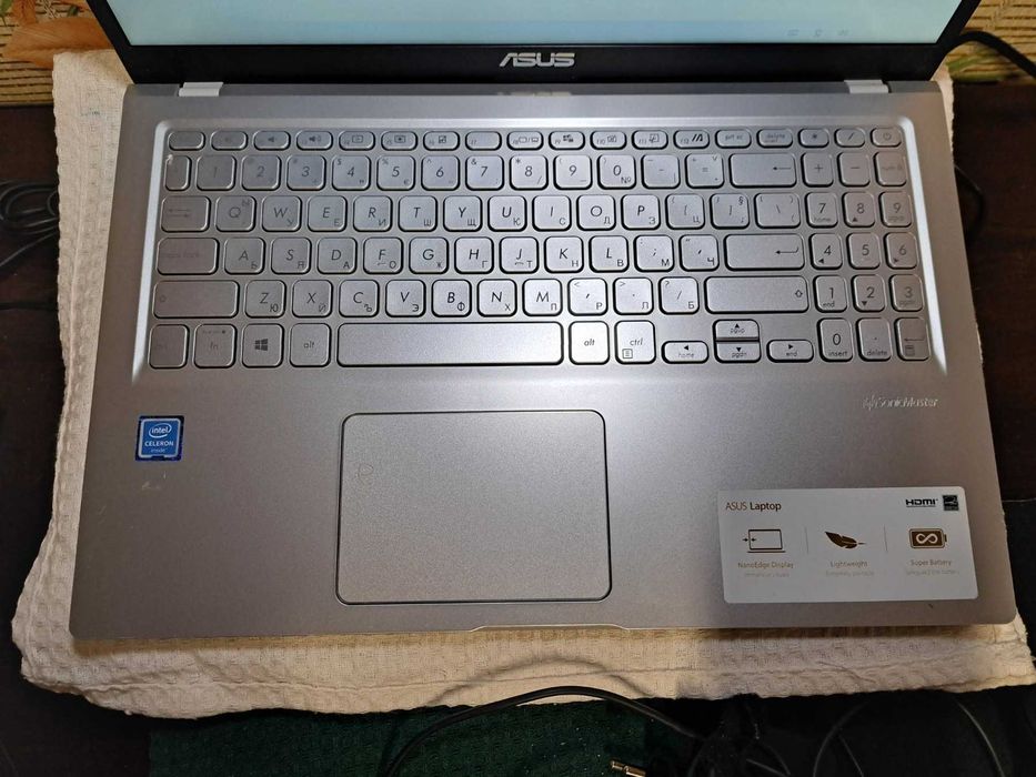 Лаптоп ASUS X515MA гр. Козлодуй • OLX.bg