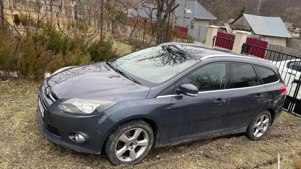 Masina Ford Focus de vanzare Targu Neamt • OLX.ro