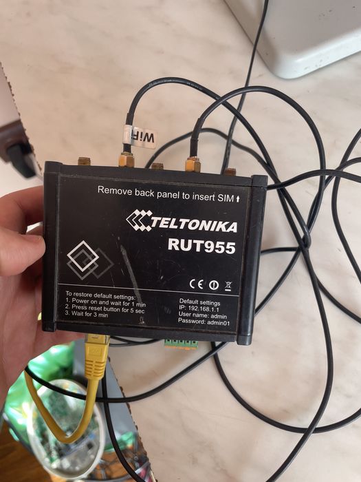 Router Profesional 4G Dual Sim Teltonika RUT955 Campina • OLX.ro