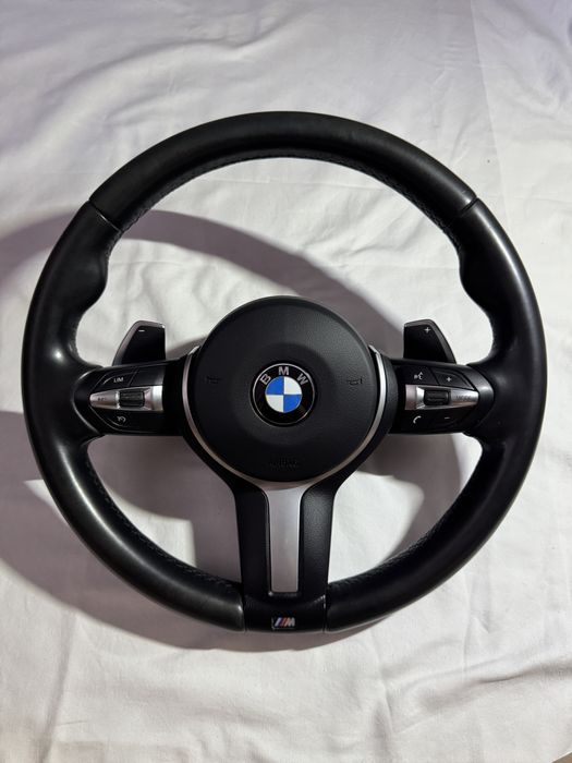 Volan *ORIGINAL* bmw f30 f36 f15 f16 etc cu vibratii Slatina • OLX.ro